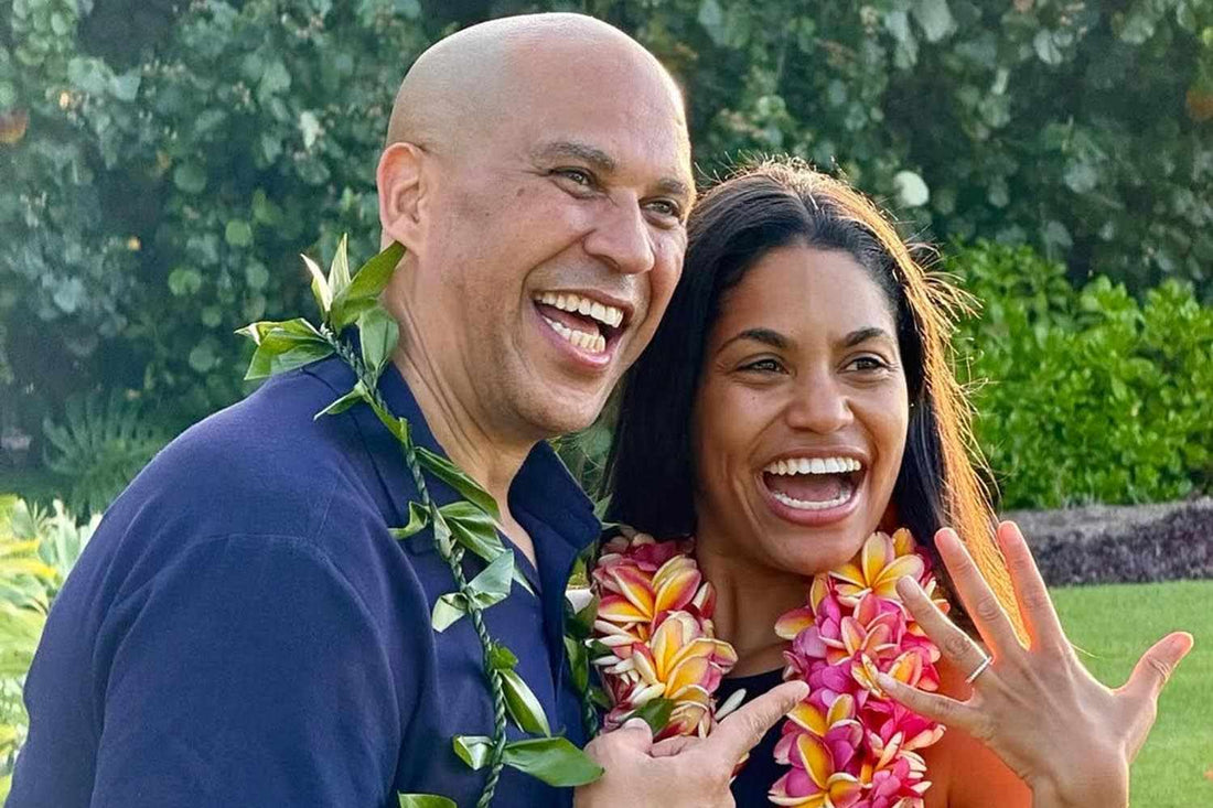 Sen. Cory Booker is engaged to Rosario Dawson lookalike – Parlay